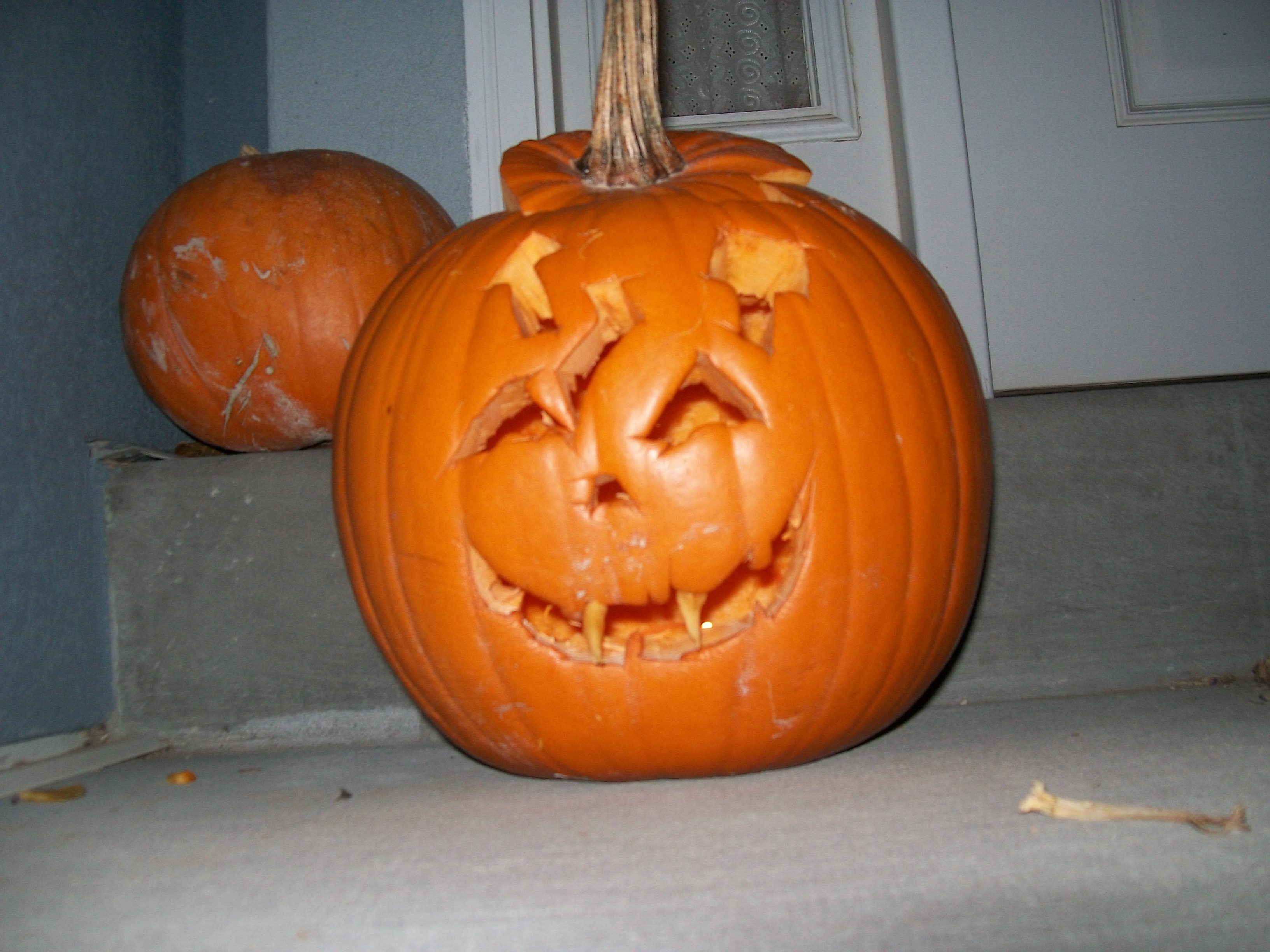 2013 - Scooby and Shaggy and Bethany's first solo pumpkin